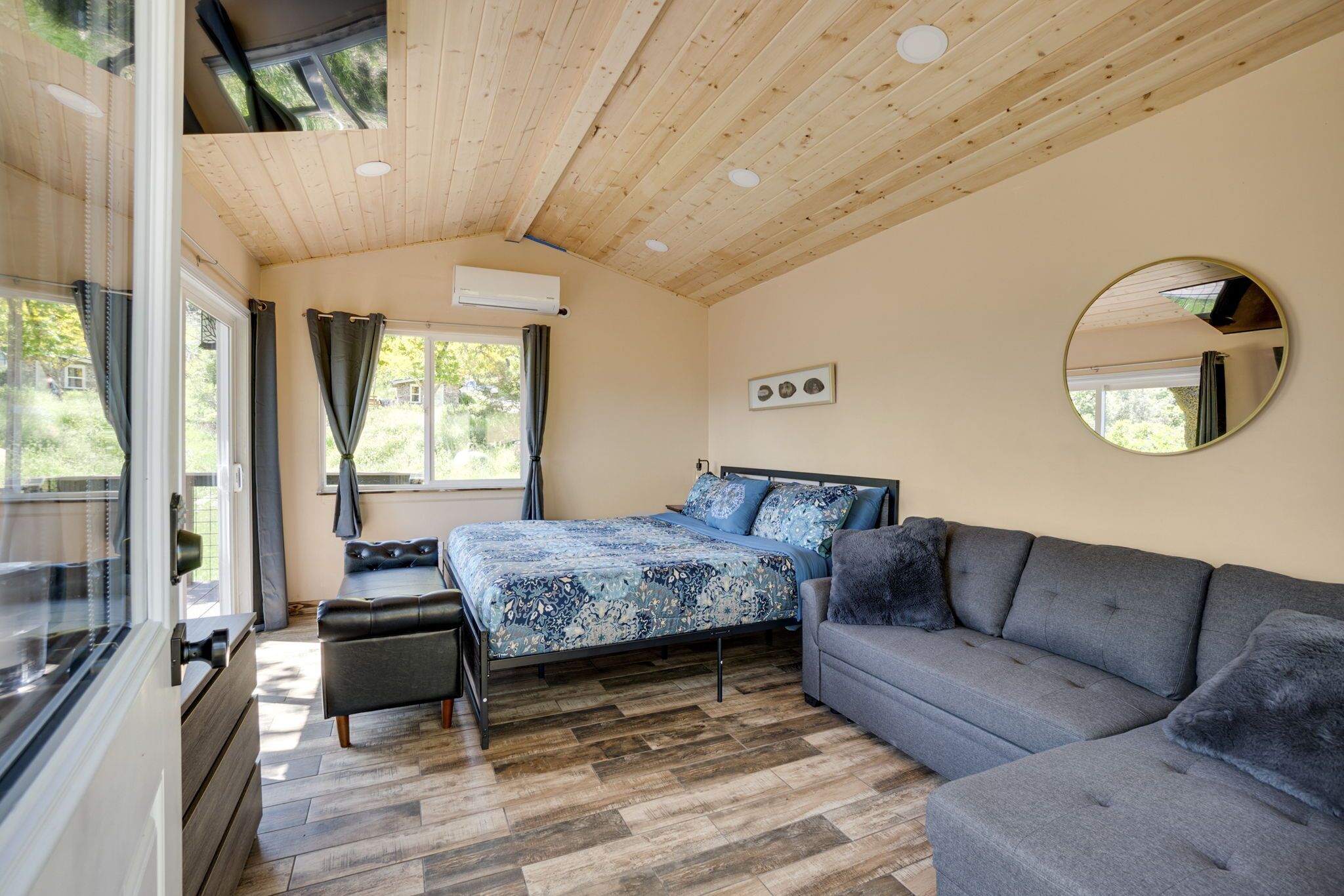 The Hobbit House: Avenue Of The Giants Adventure! Hot Tub/ Fire Pit/  5bdr/ King - Garberville, CA