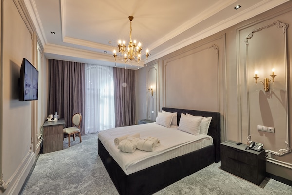 Quarto Duplo Deluxe | Cofre no quarto, ferro/tábua de engomar, Wi-fi grátis