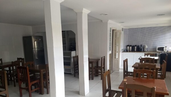 Hospedagem Central - Aluguel Economico - Cabo Frio