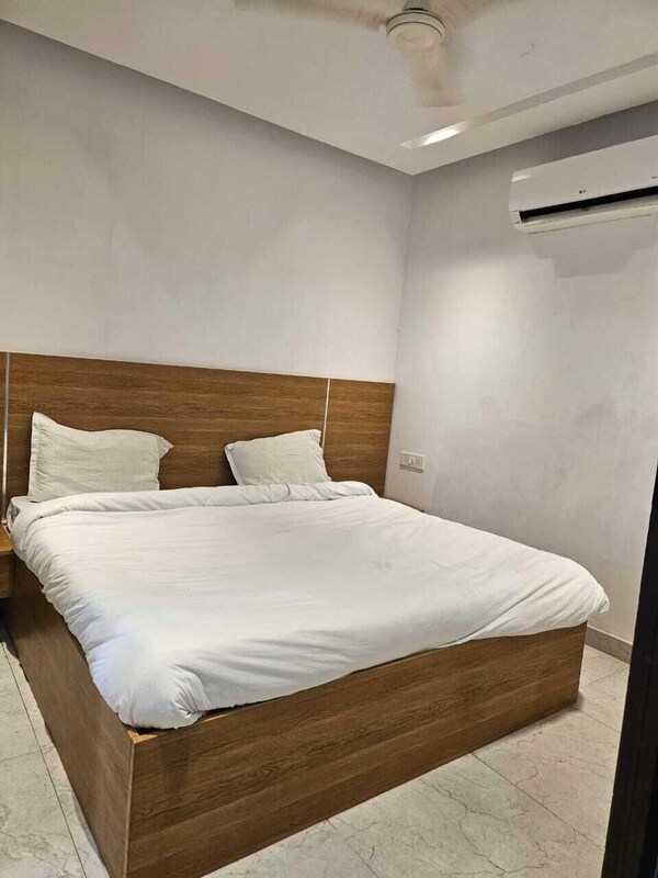 Vrinda Resort By Dcrest - Vrindavan