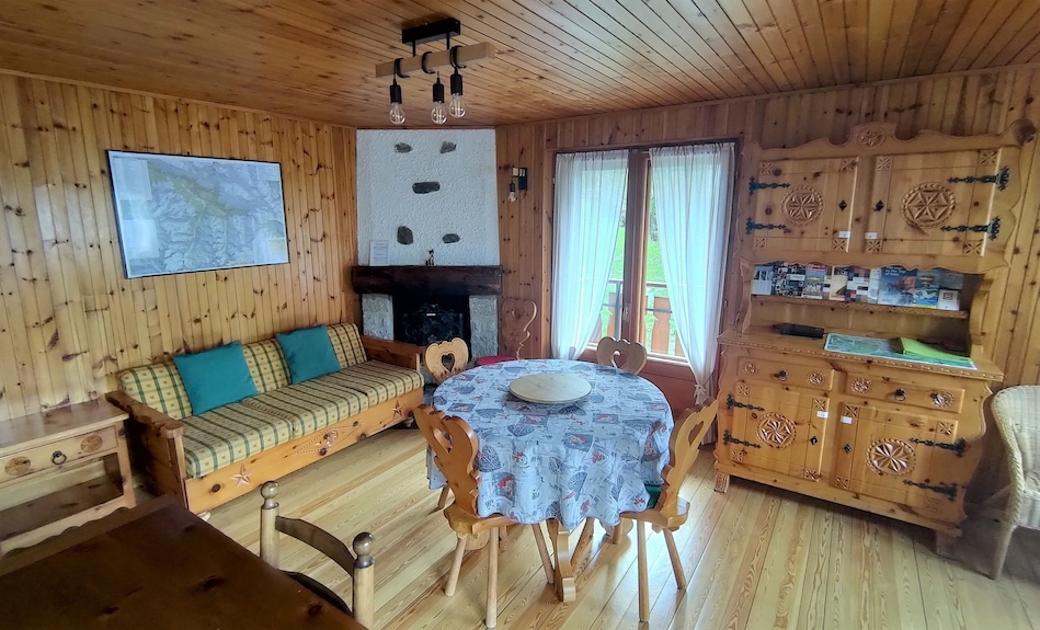 Fabulous Three-room Apartment At The Foot Of The Ski Slopes - Pets Allowed - Cogne