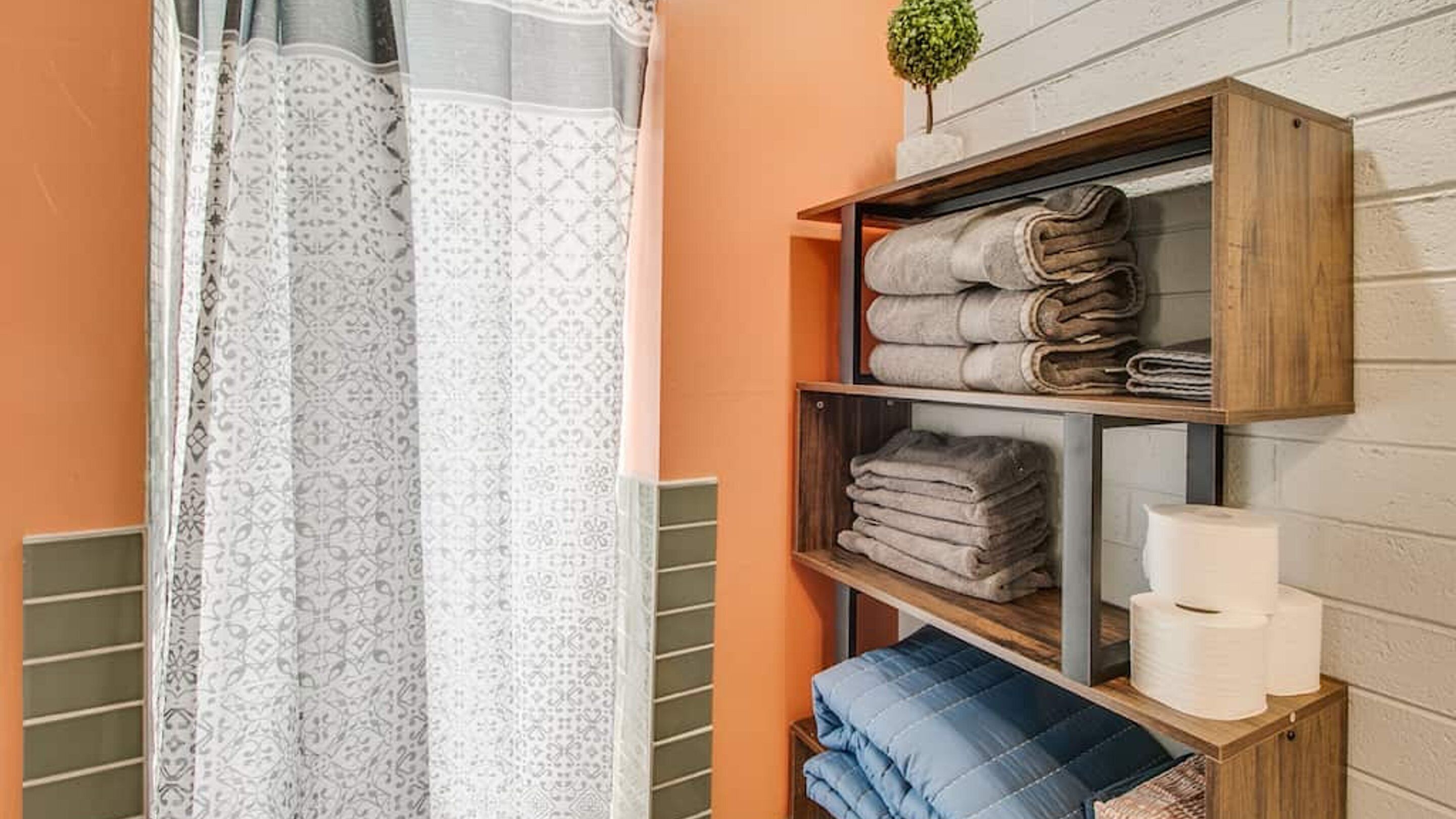 Apartamento (0 Bedroom) | Casa de banho | Toalhas fornecidas 