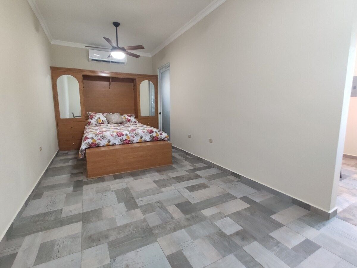 Estúdio | Ferros/tábuas de passar roupa, Wi-Fi de cortesia, roupa de cama