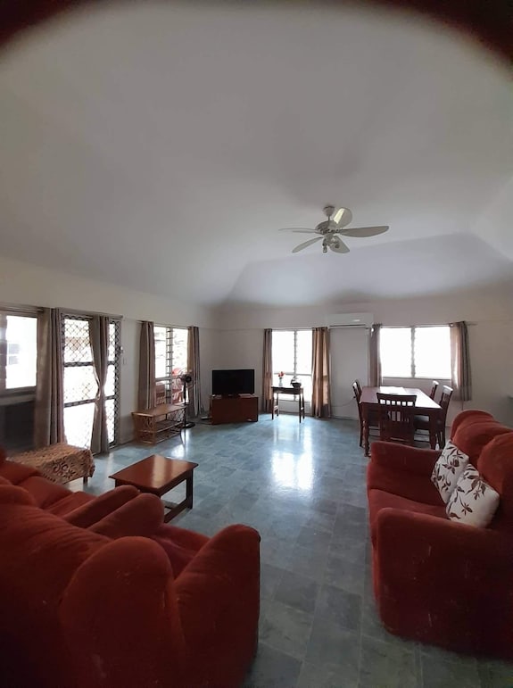 5 Minutes To City Centre Of Apia On Private Estate - Samoa