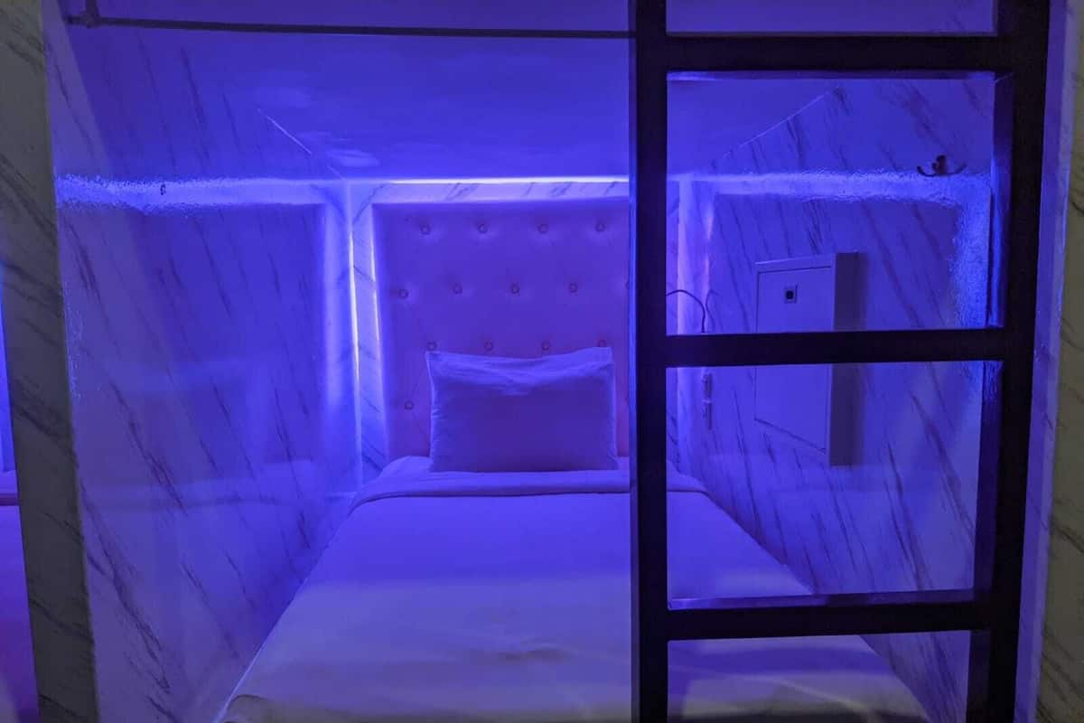 Dormitório compartilhado básico, várias camas | Escrivaninha, Wi-Fi de cortesia, roupa de cama