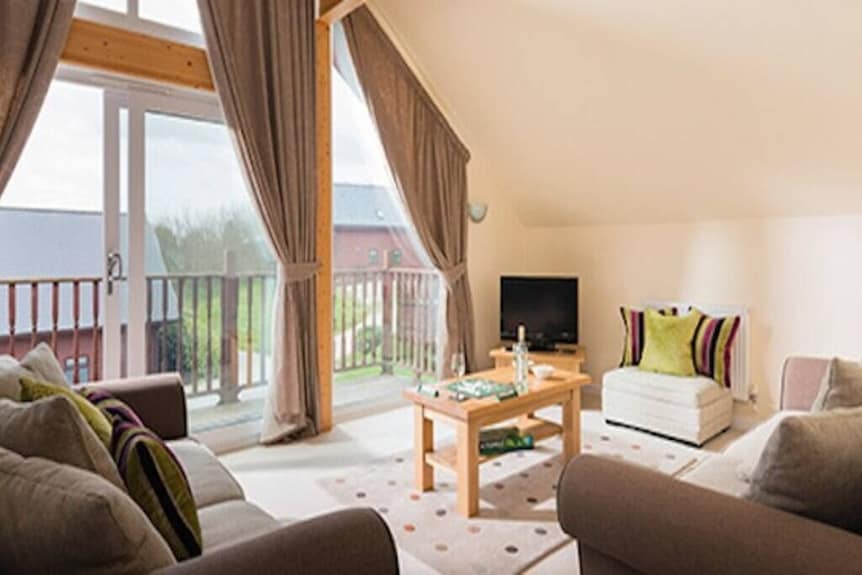 Puffin Lodge 4 Bedroom With Hot Tub,-indoor Pool & Gym - Cornwall