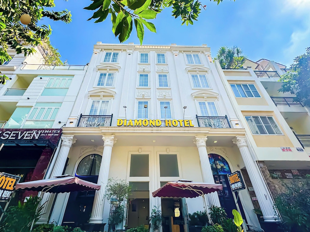 Diamond Boutique Hotel - Ho Chi Minh City