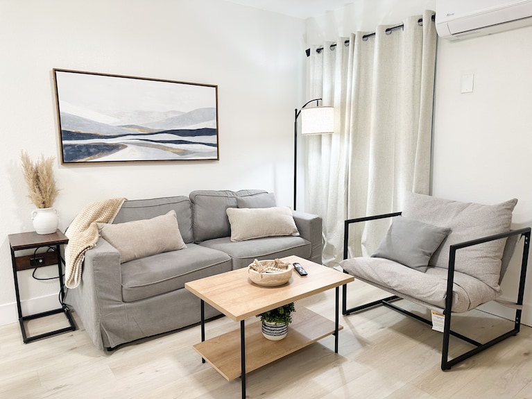 New & Updated 2-bedroom 1 Bathroom Apt. Near Modesto 1mile From Hwy 99 - モデスト, CA