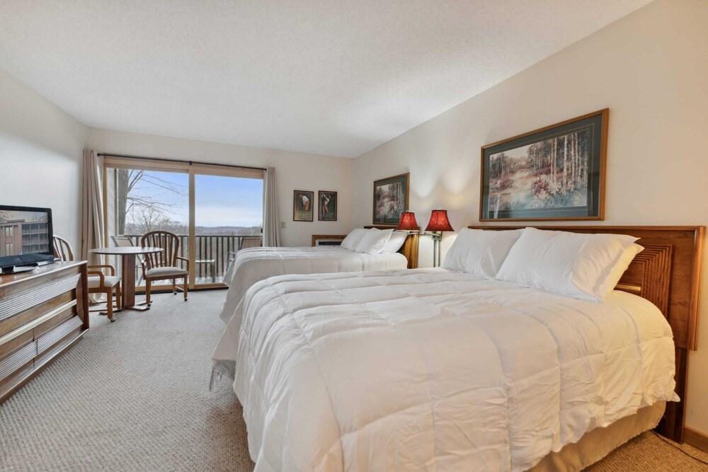 Shanty Creek Condo - On The Resort! - Michigan