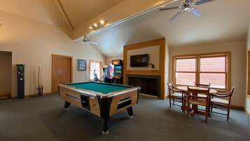 Apartamento em Condomínio Fechado, 3 quartos | Interior