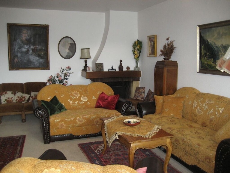 Spacious,comfortable Apartment,150m2, First Floor,quiet,garden-side With Terrace - Viena