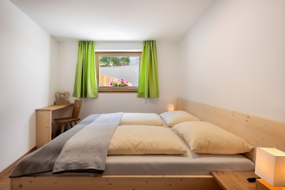 Beautiful New Vacation Apartment In Tschengls/laas - In The Heart Of The Vinschgau Valley - Sulden