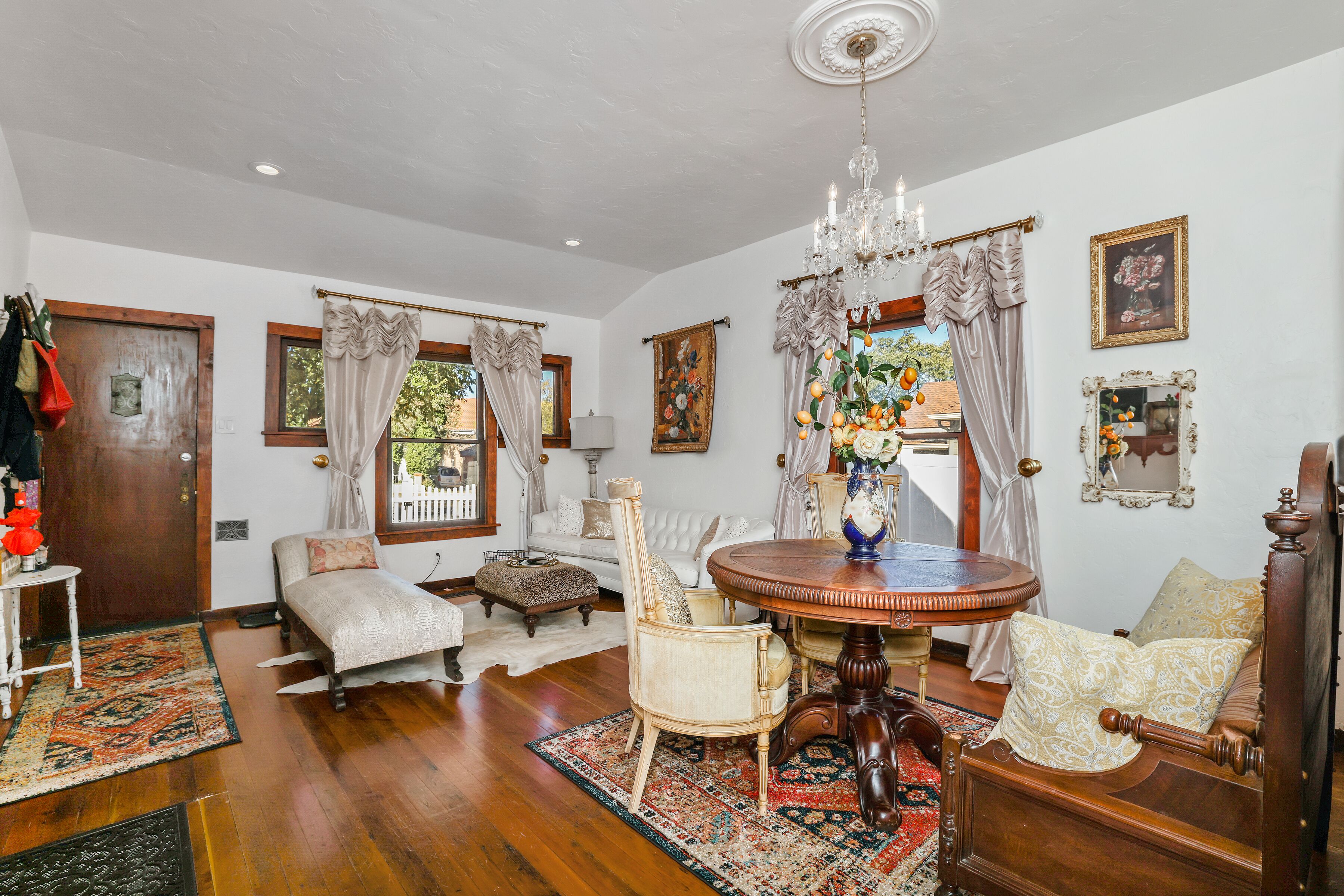 Lovingly Restored Cottage In Downtown Prescott Walk To The Courthouse Square - Prescott, AZ