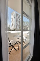 Quarto superior | Frigobar, cofres nos quartos, berços grátis, Wi-Fi de cortesia