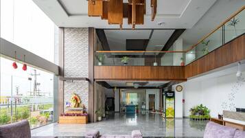 Entrada (vista interior)