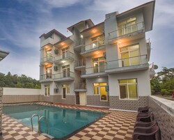 Piscina exterior sazonal 