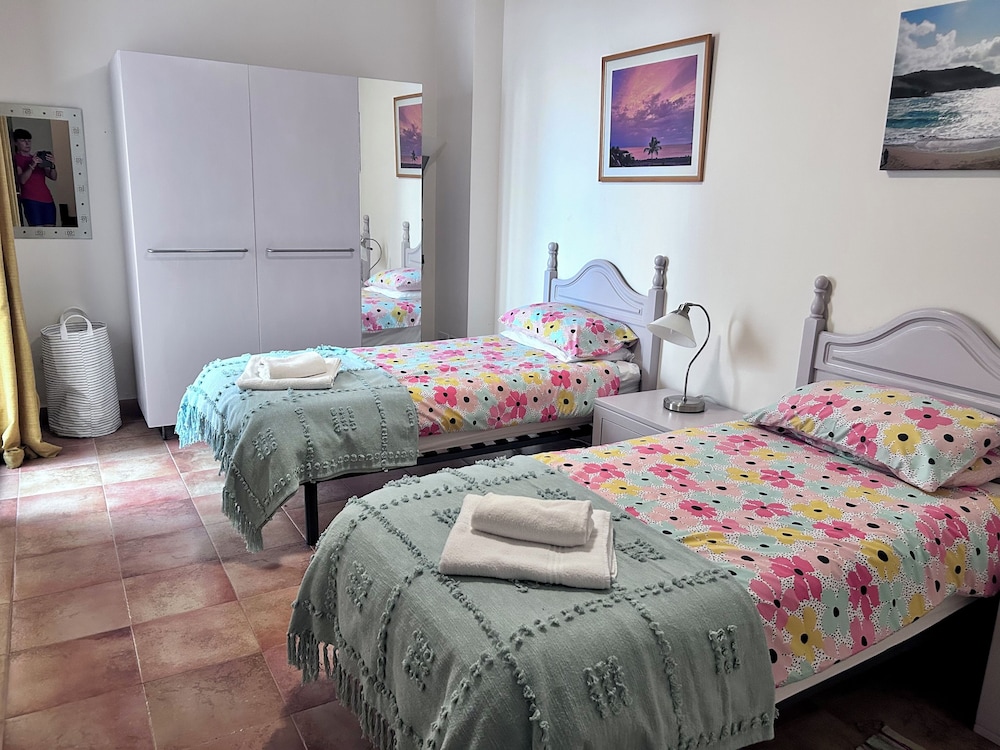 Holiday Home In The Beautiful Village Of Benahavis, Spain - Costa del Sol