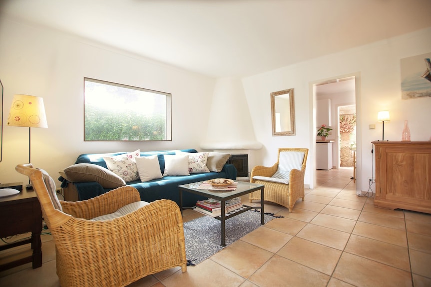 Cala Santanyi:family-friendly Holiday Home Near The Beach In Very Quiet Location - Cala Llombards