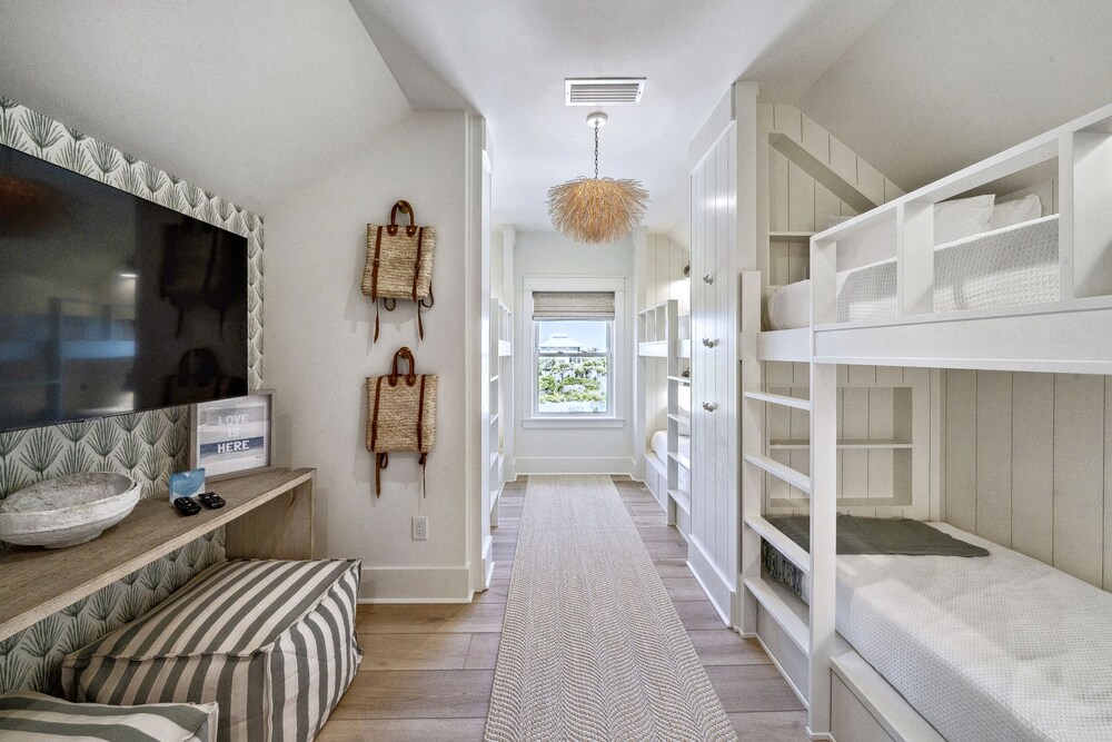 The Mango Tree: New Home- Stunning Priv. Pool, Designer Finishes, Pet ...