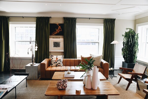 Aida Hotel - Kansas City, MO