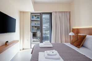 Apartamento superior | Cofres nos quartos, quartos à prova de som