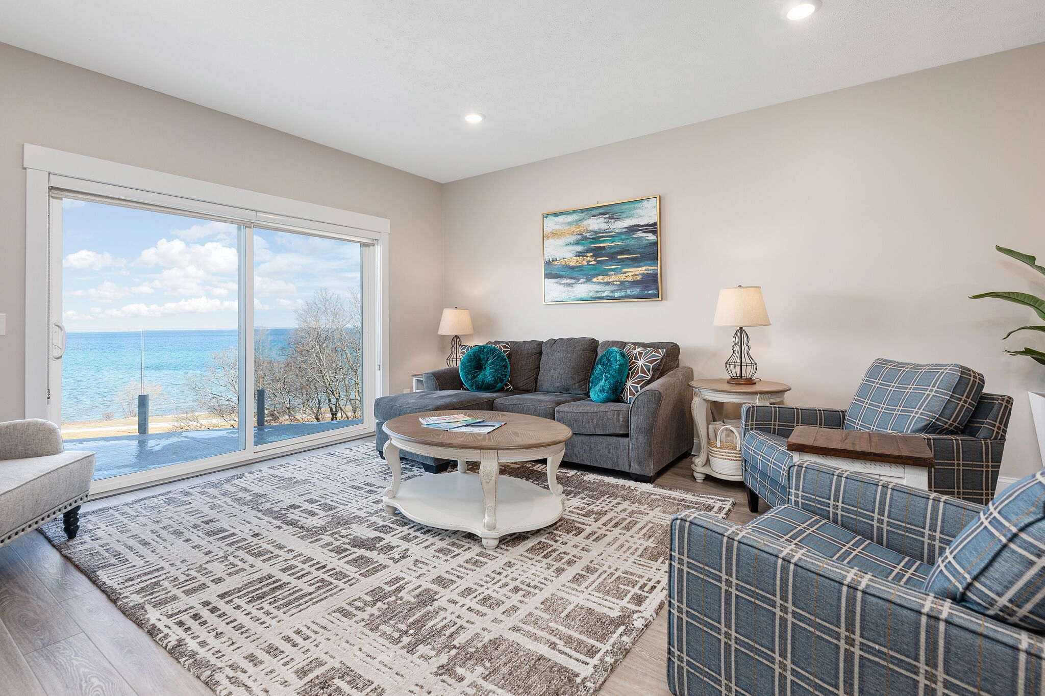Luxurious Direct Beachfront Condo #327--Close to Downtown. - Traverse ...
