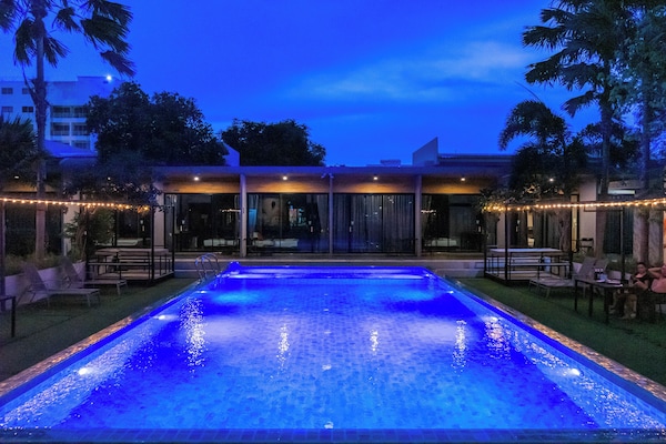 S Club & Hotel - Pattaya City