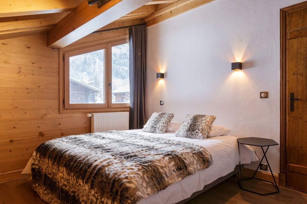 Grosse Pierre · Chalet 180m2 | Cheminée | Jacuzzi | Vue | Taconnaz - Passy