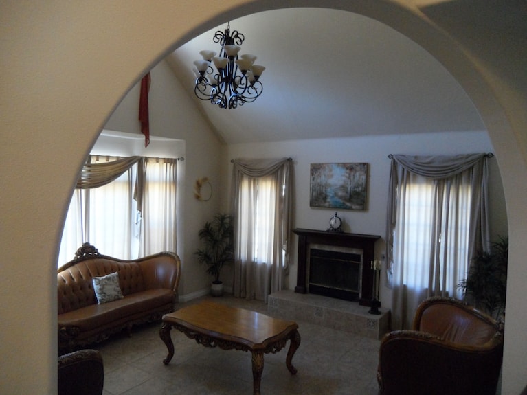 The Frazier Mansion - Frazier Park, CA