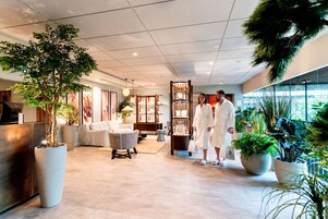 Sala(s) para tratamentos a casais, hammam, tratamentos corporais 