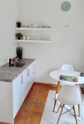 Apartamento, 1 quarto, sacada | Área de estar