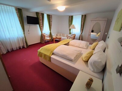 Room in Guest Room - Pension Forelle Double Room