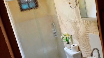 Quarto casal romântico | Banheiro