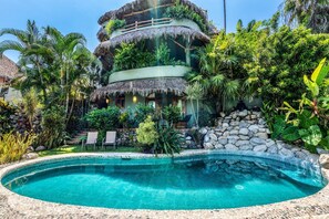 Apartamento, 1 quarto, para fumantes, sacada | Piscina | Piscina externa