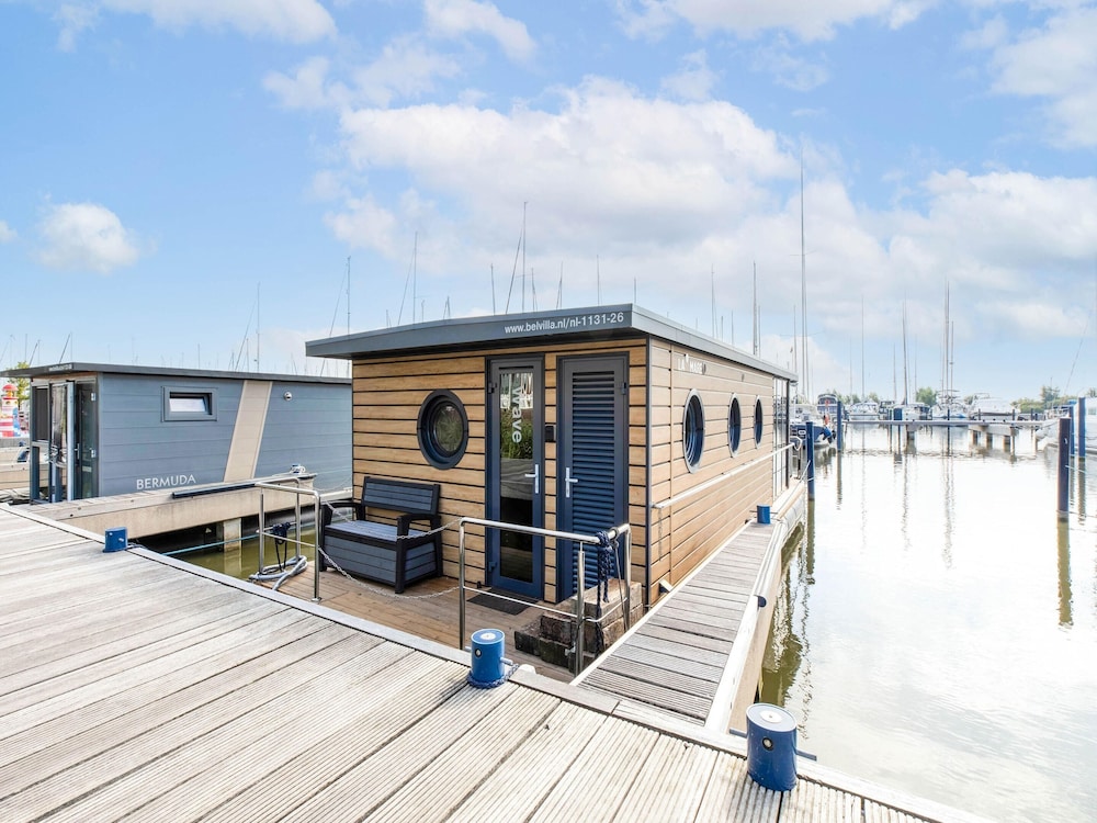 Comfortable Houseboat In Volendam Marina - Volendam