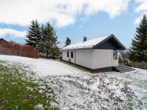 Holiday Home In Suhl Near Rennsteig Trail - Suhl