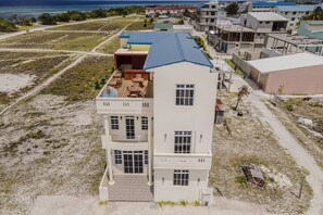 Fachada da propriedade