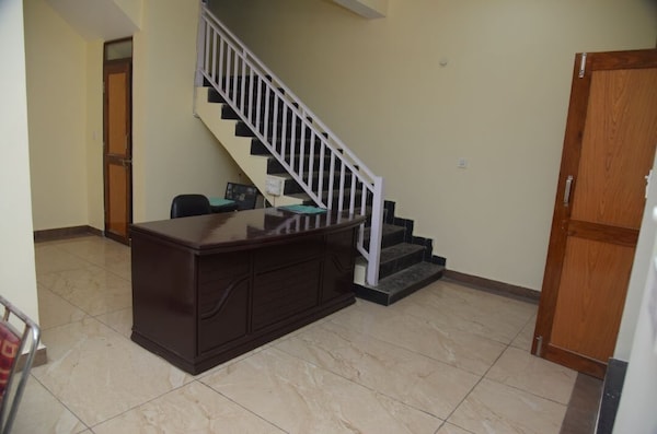 Hotel Lake Paradise Inn - Bhimtal