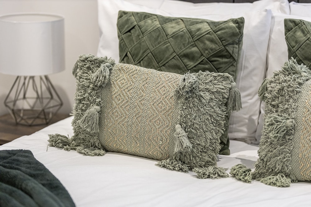 Spacious Luxury King Bed - Central Location - Cockfosters