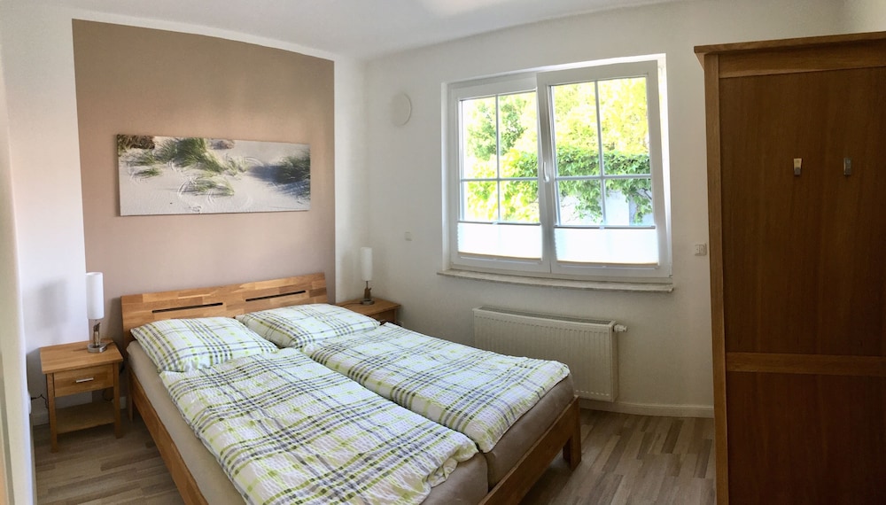 Ferienwohnung Donnerkeil - Wiek