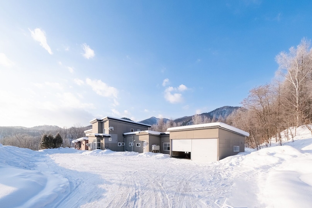 Landmark Annex - Furano
