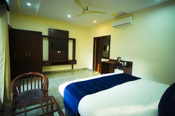 Mango Bloom River Resort - Jim Corbett National Park