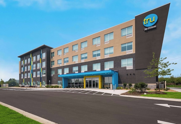 Tru By Hilton Novi Detroit - Farmington Hills, MI
