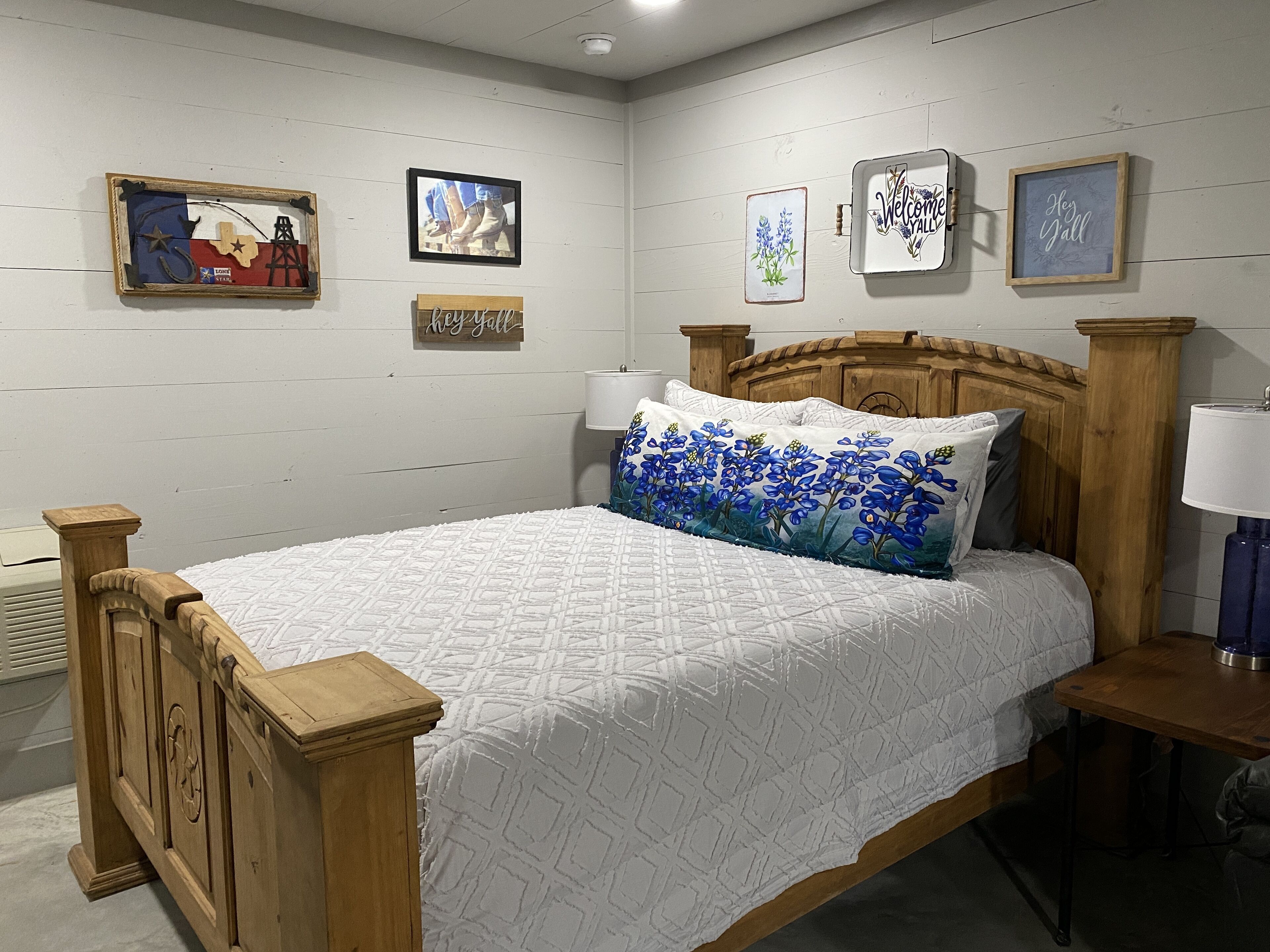 Texas Bluebonnet Tiny House #255 At Copperas Creek - Texas