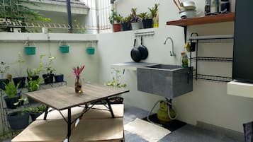 Quarto família, 2 quartos | Cozinha privada | Geladeira, micro-ondas, cooktop