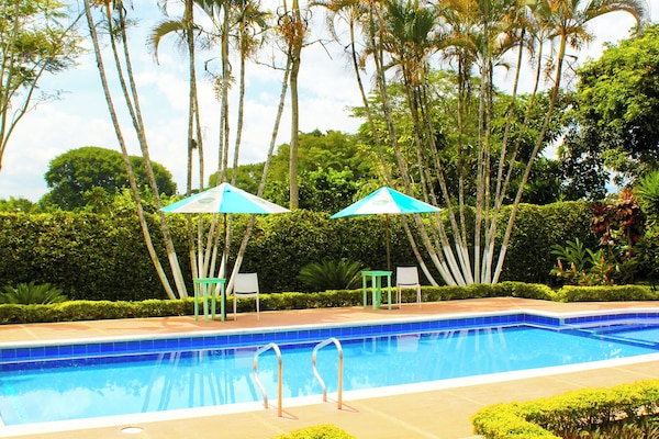 Piscina exterior