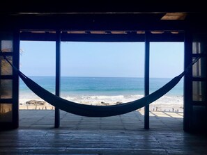 Casa família, 4 quartos, vista para a praia, de frente para o oceano | Vista para praia/oceano
