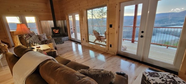 Beautiful Cabin Less Than 10 Min To Buffalo River - Jasper, AR