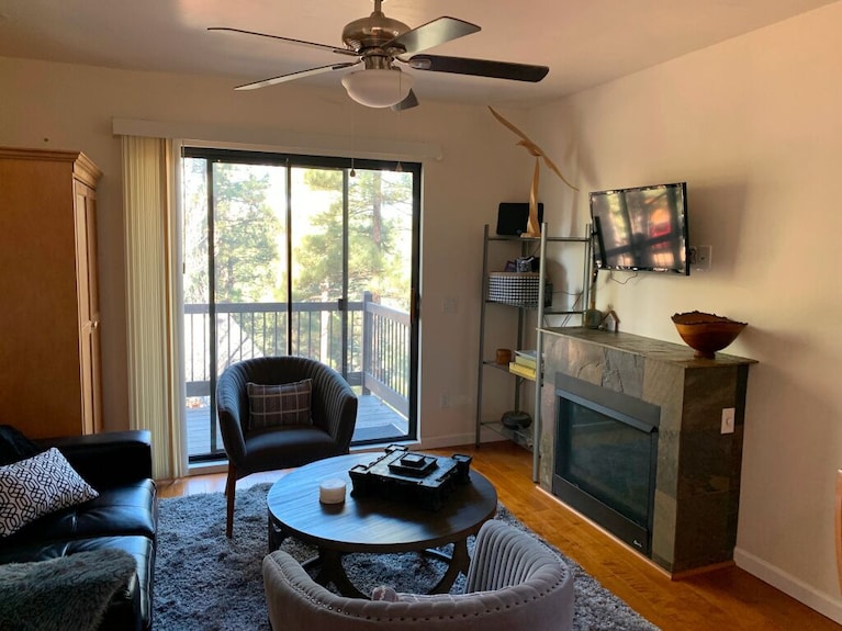 Mountain Pines Cottage Guest House Over Garage On Quiet Cul-de-sac + Hot Tub! - Arizona