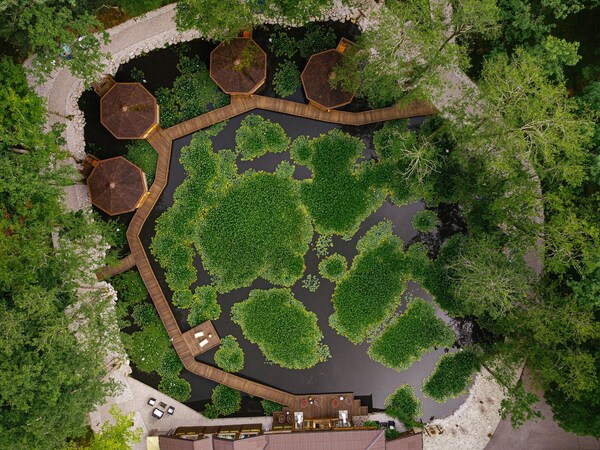 Pikol Lake Village Premium Glamping - Nova Gorica